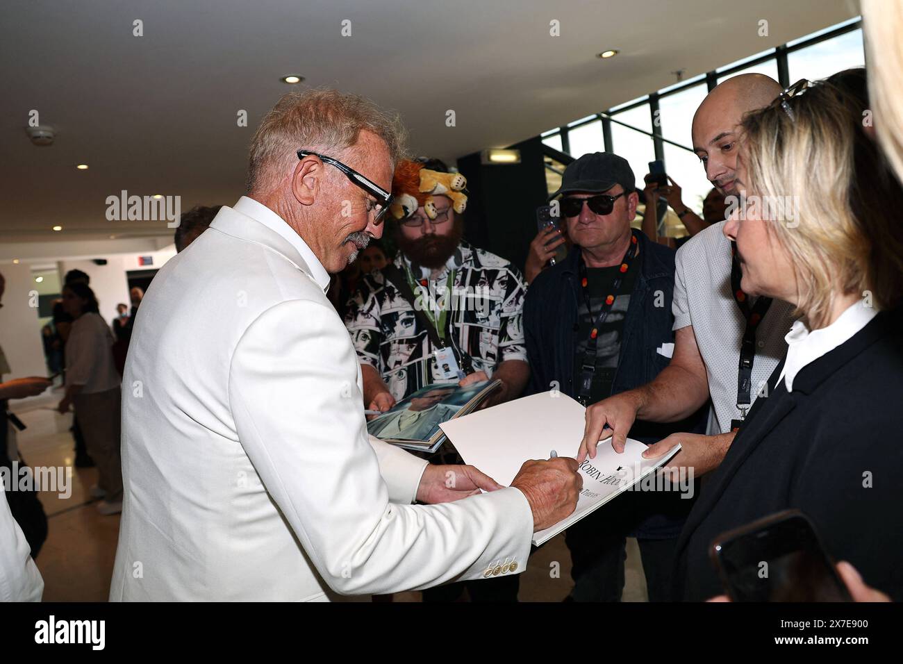 Cannes, France. 20th May, 2024. Kevin Costner receives the Order of ...
