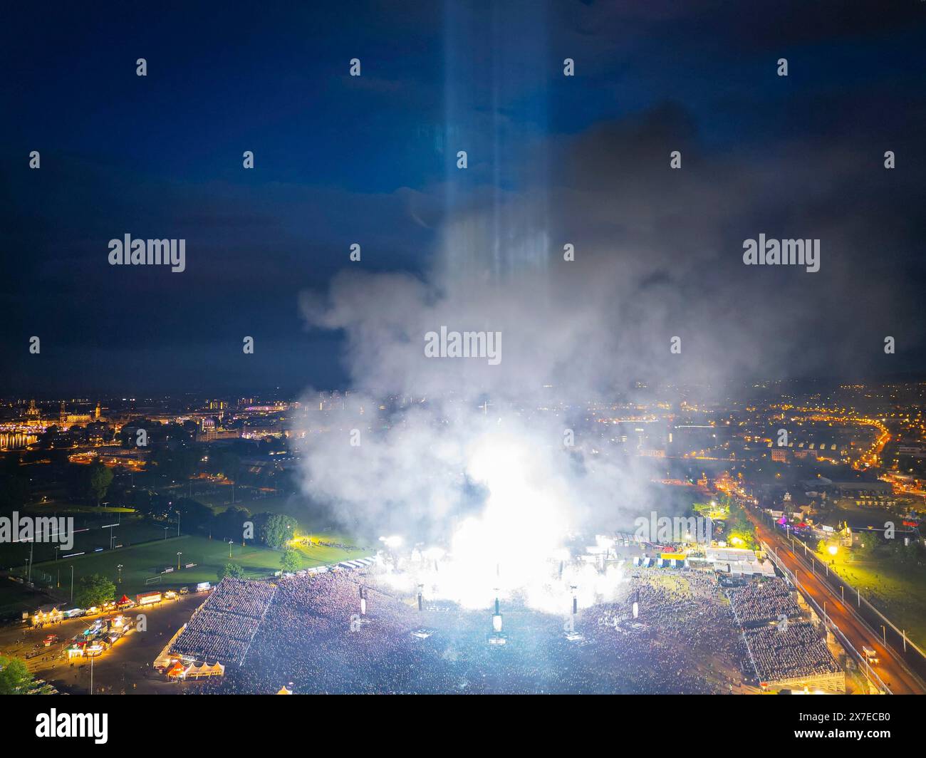 A total of around 200, 000 people attended the 4 concerts by the German ...