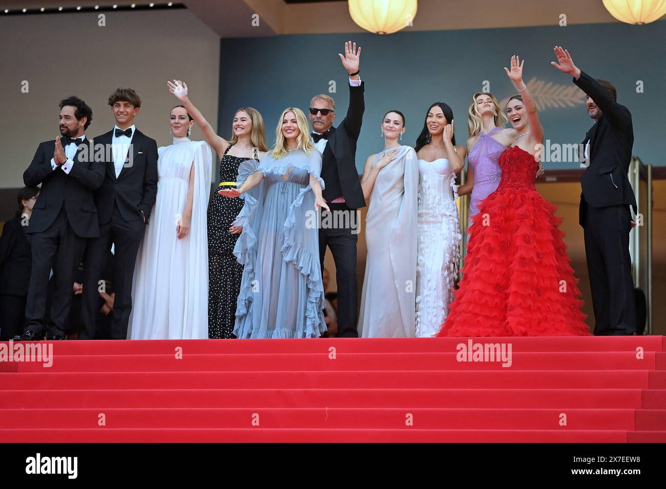 (L to R) Alejandro Edda, Hayes Costner, Jena Malone, Georgia MacPhail ...