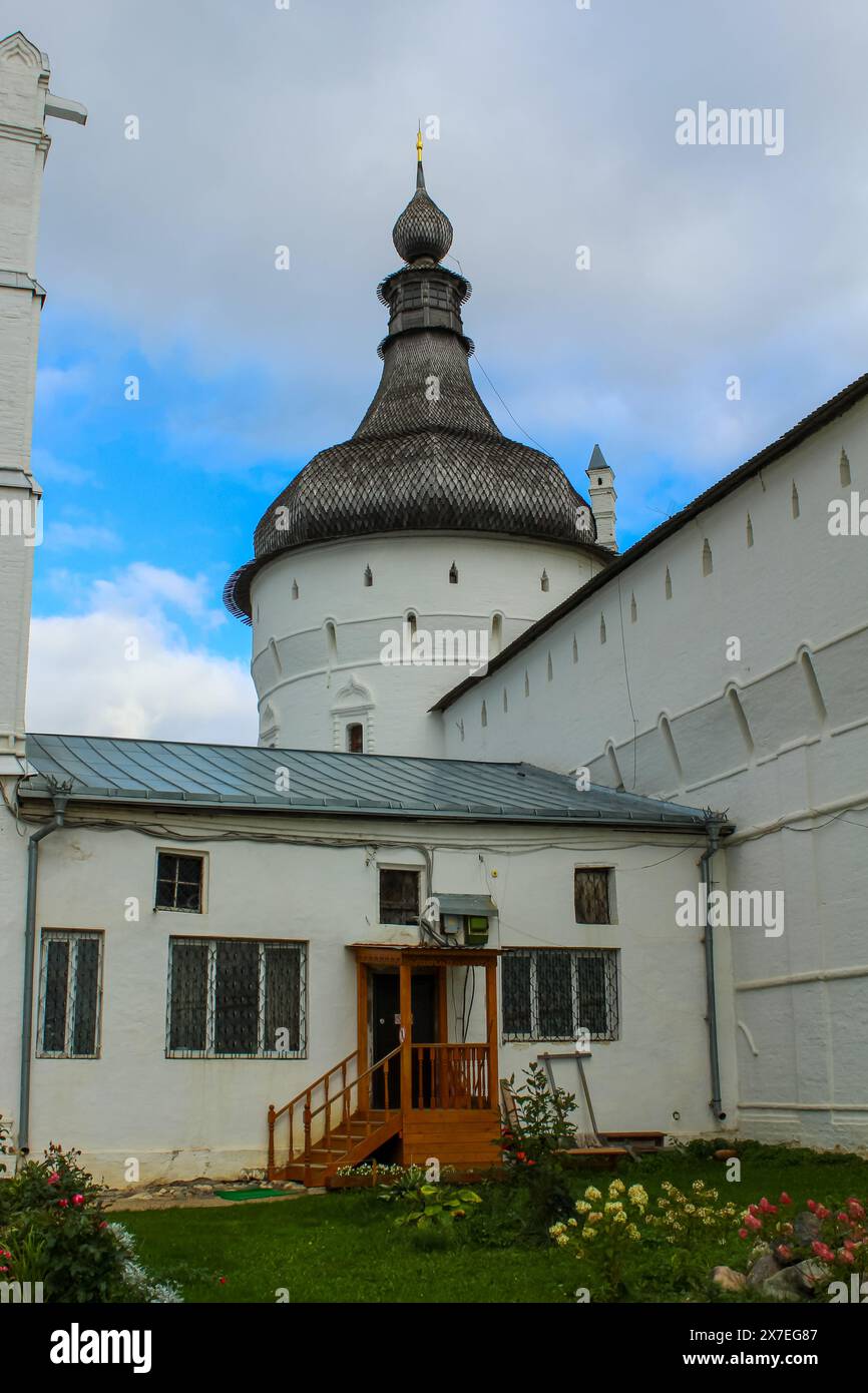 Famous bell tower and main cathedral in the ancient Russian town Rostov ...