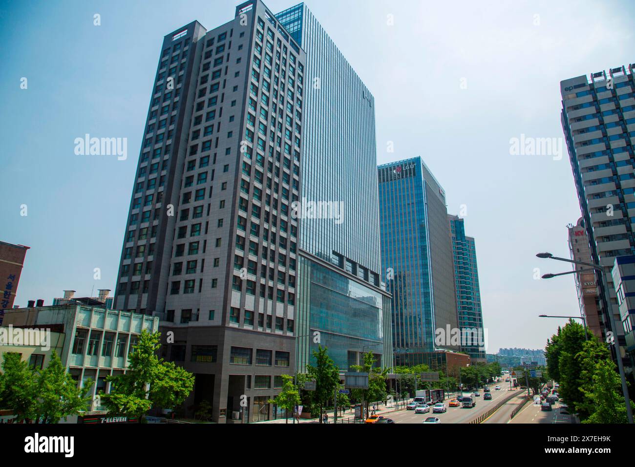 Hybe, May 9, 2024 : The headquarters building of the K-pop powerhouse ...