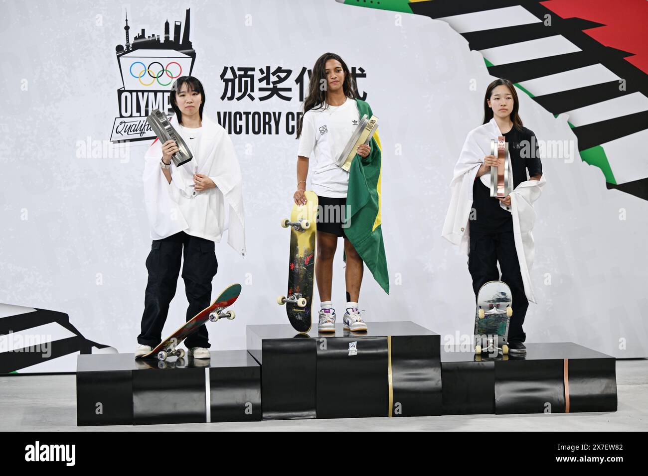 Shanghai, China. Credit: MATSUO. 19th May, 2024. (L-R) Rizu Akama (JPN ...