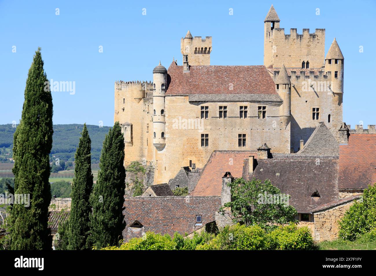 The fortified castle of Beynac in Périgord Noir in south-west France ...