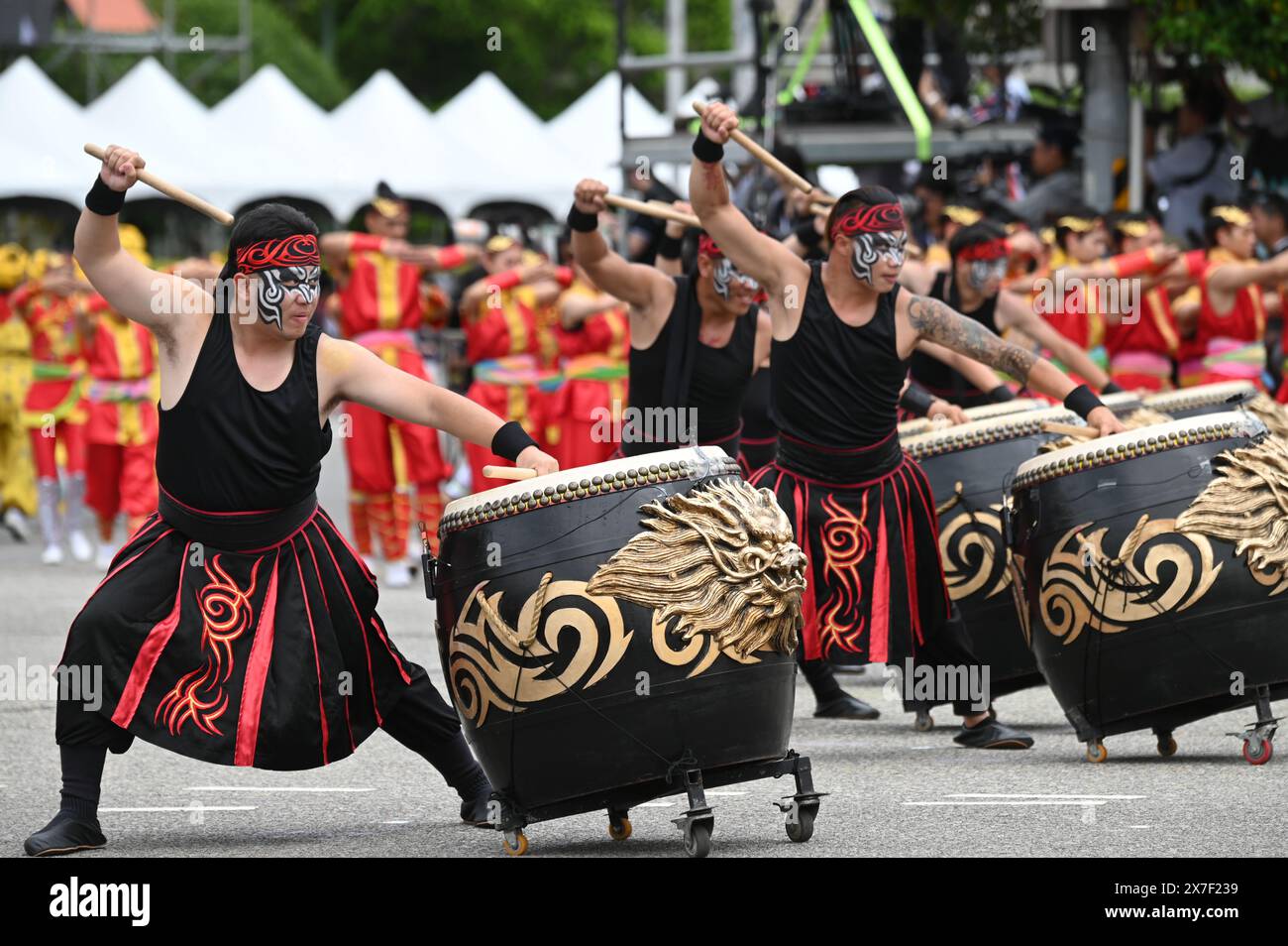 20 May 2024, Taiwan, Taipeh: Drummers drum in traditional garb during ...
