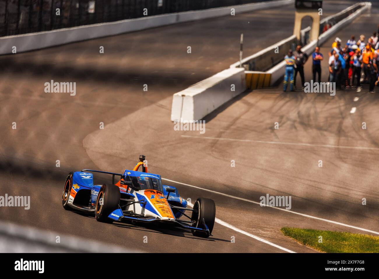 Indianapolis, United States. 19th May, 2024. Kyle Larson drives during ...