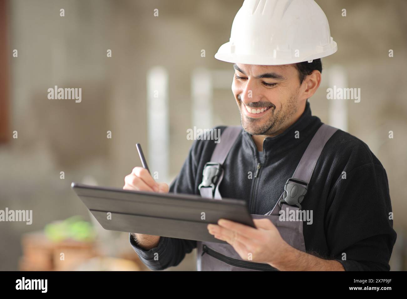 Construction site notes hi-res stock photography and images - Alamy