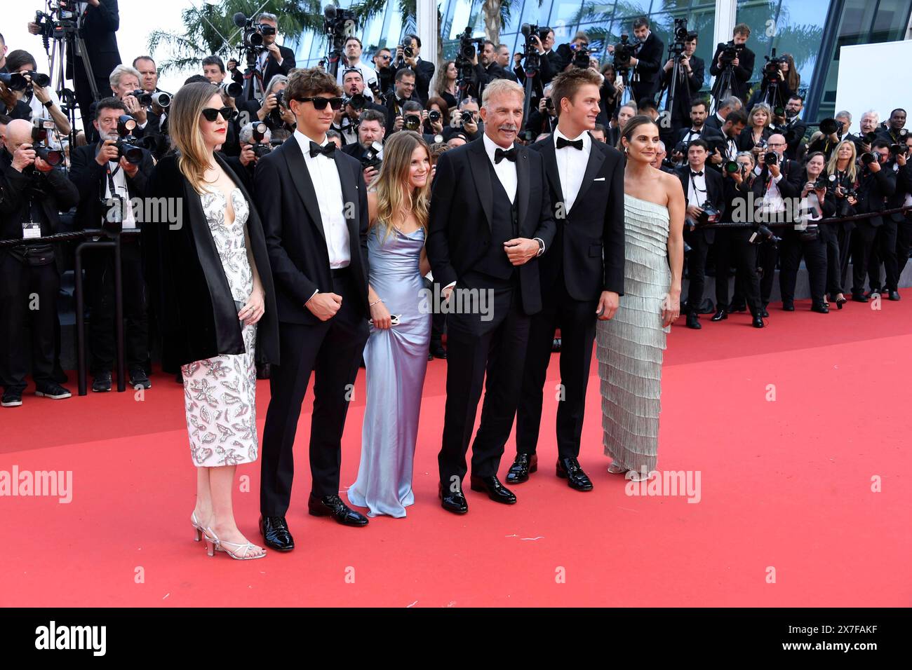 Lily Costner, Hayes Costner, Grace Avery Costner, Kevin Costner, Cayden ...