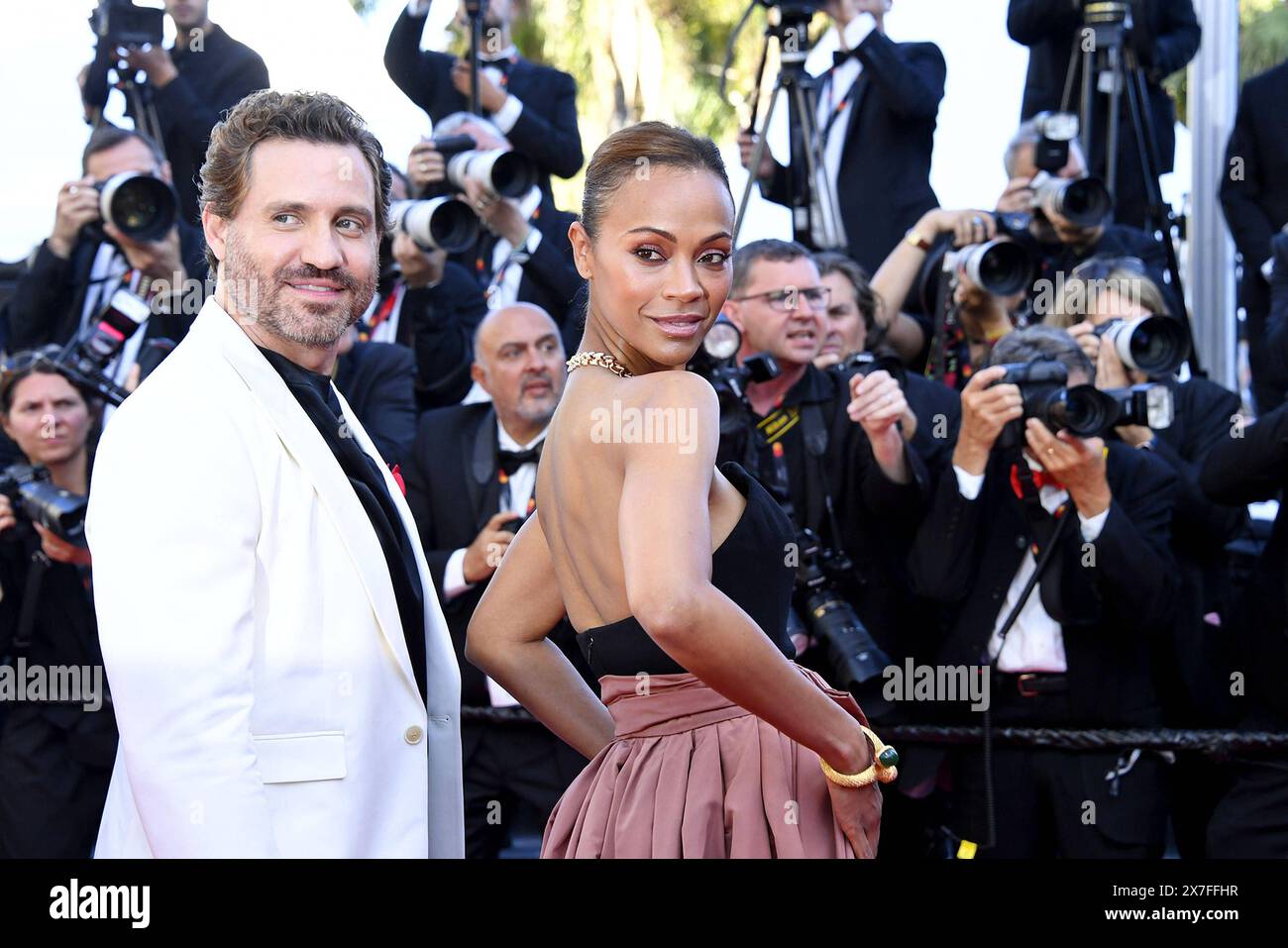 Edgar Ramirez und Zoe Saldana bei der Emilia Perez Film Premiere am 18. ...