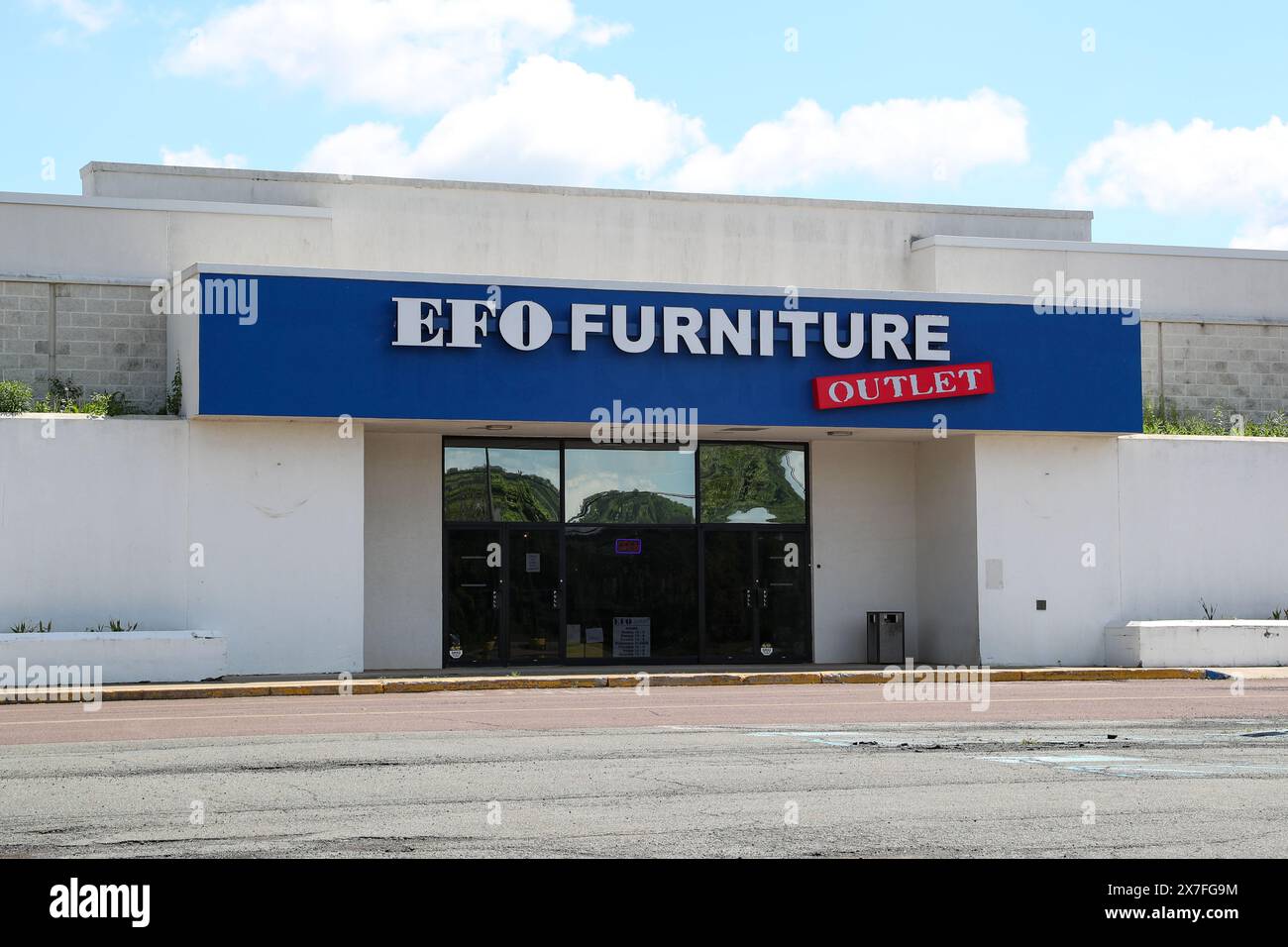 Efo logo hi-res stock photography and images - Alamy