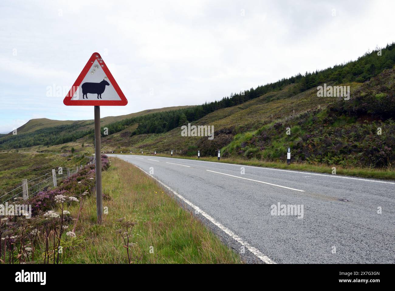 Sign on road of Skye Stock Photo - Alamy