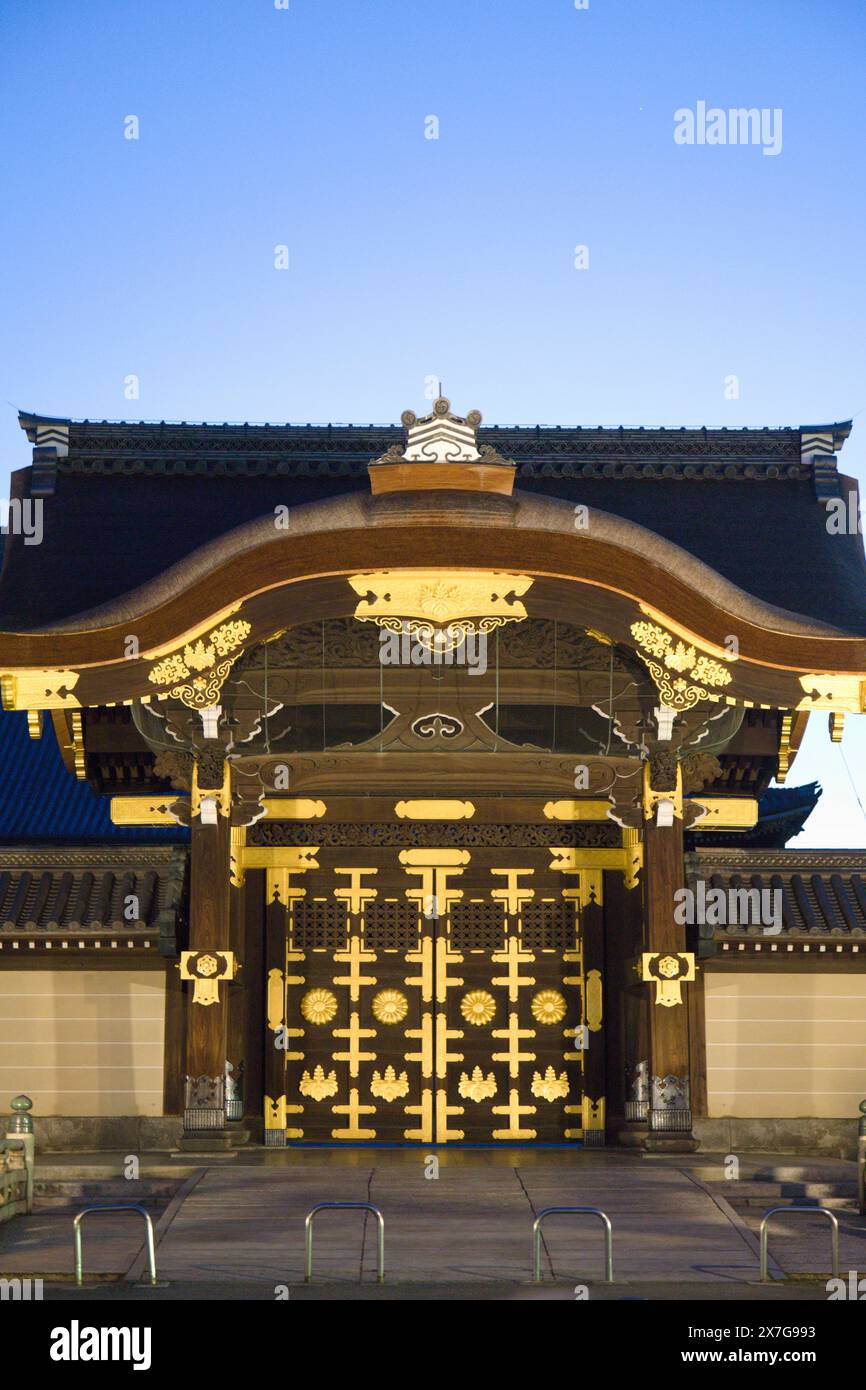 Japan, Kyoto, Higashi Honganji Temple, gate Stock Photo - Alamy