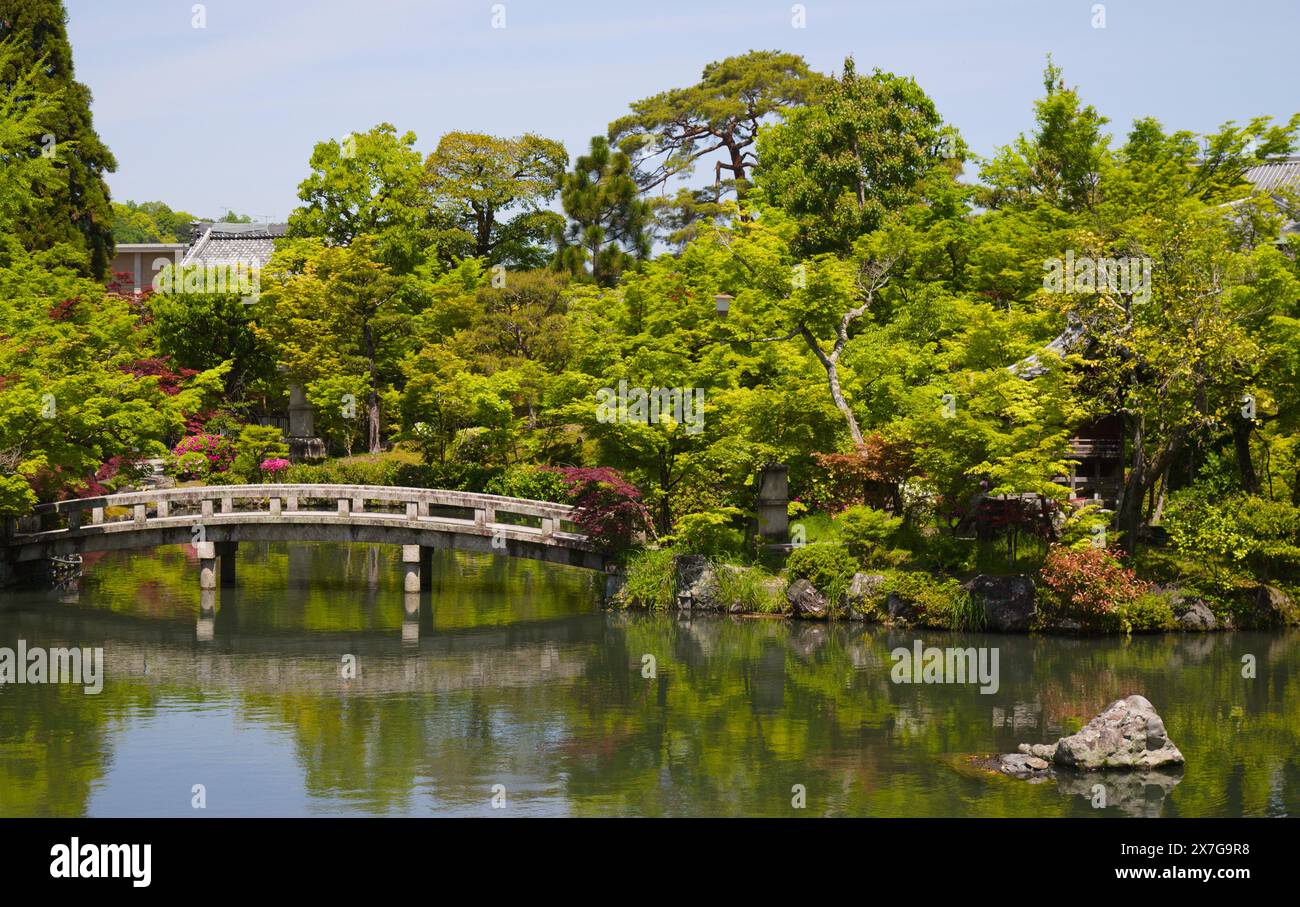 Japan, Kyoto, Eikando Zenrinji Temple, garden Stock Photo - Alamy