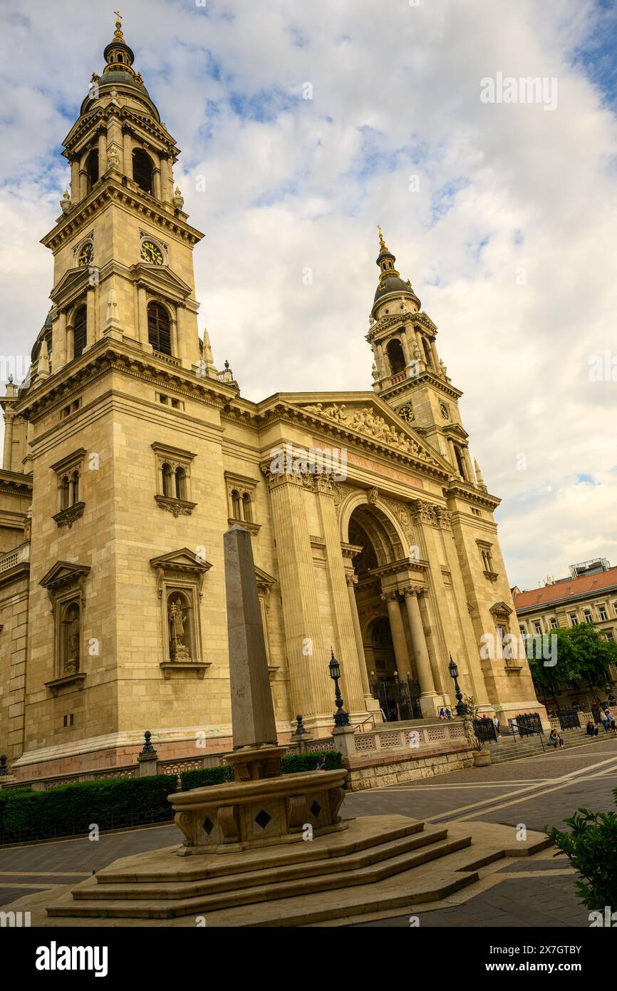 St. Stephens Basilica, Budapest, Hungary Stock Photo - Alamy