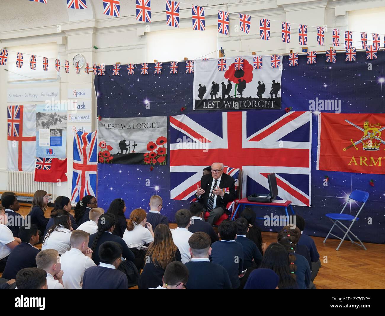 D-Day veteran and Ambassador for the British Normandy Memorial, Ken Hay ...