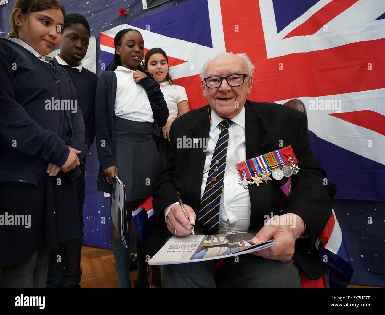 D-Day veteran and Ambassador for the British Normandy Memorial, Ken Hay ...