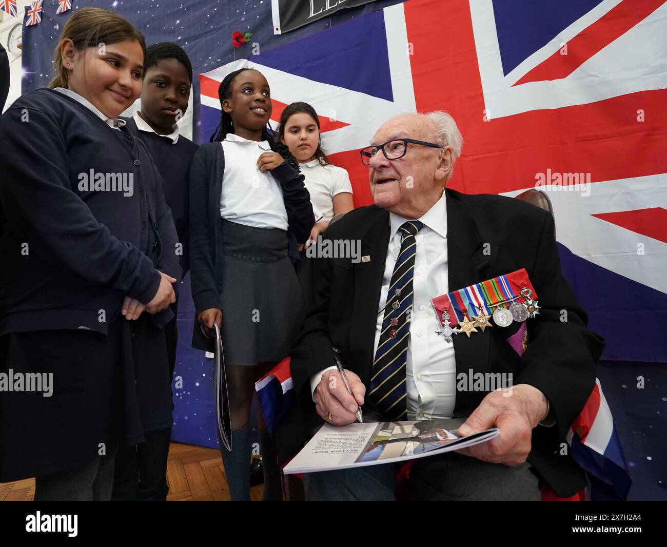 D-Day veteran and Ambassador for the British Normandy Memorial, Ken Hay ...