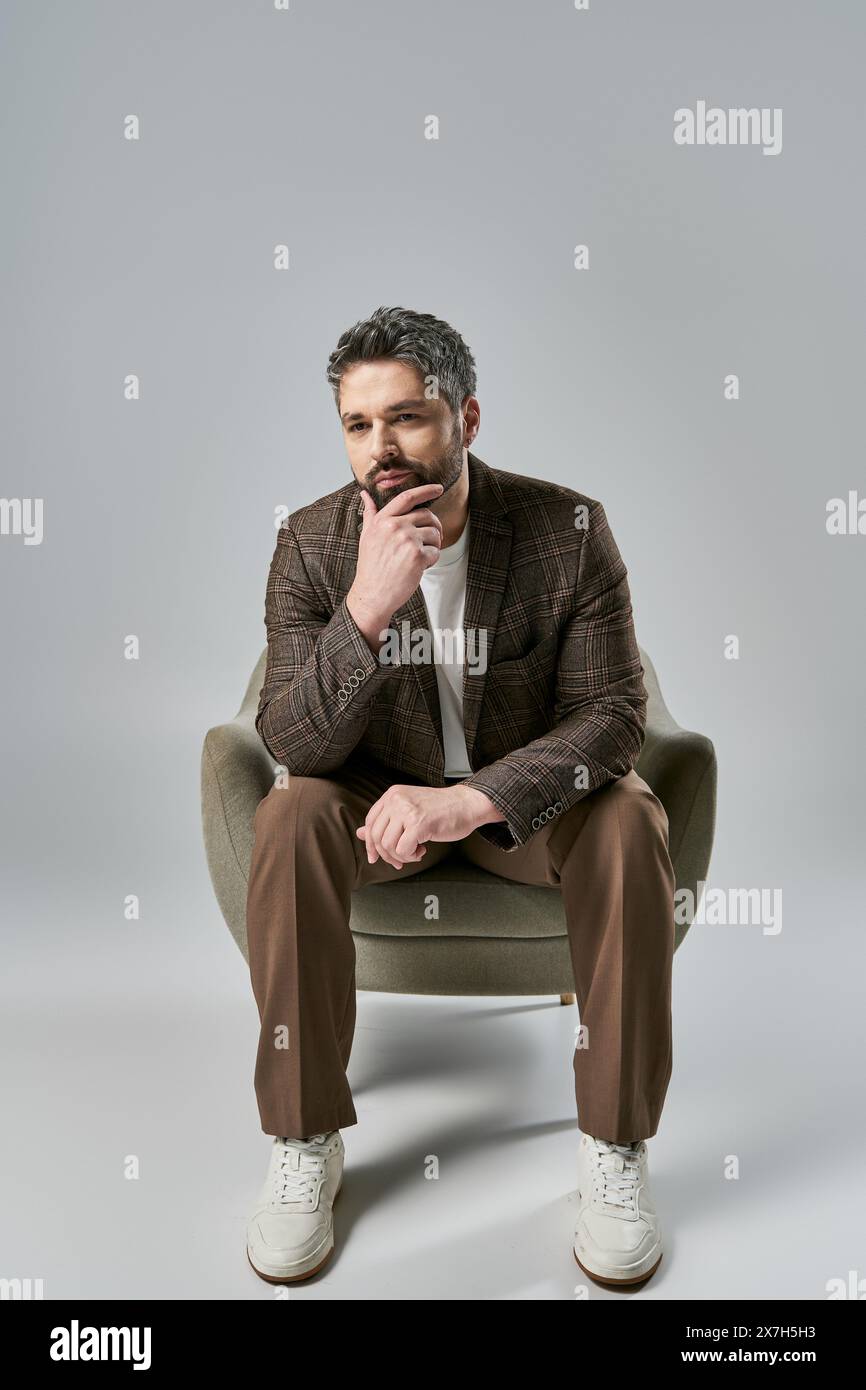 Pondering deeply hi-res stock photography and images - Alamy