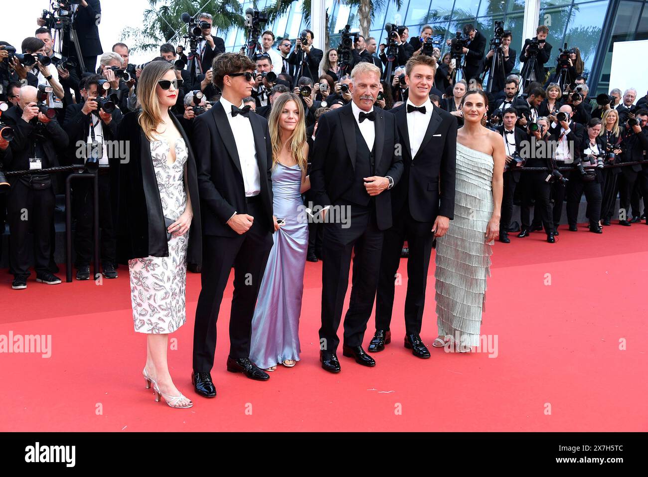 Lily Costner, Hayes Costner, Grace Avery Costner, Kevin Costner, Cayden ...