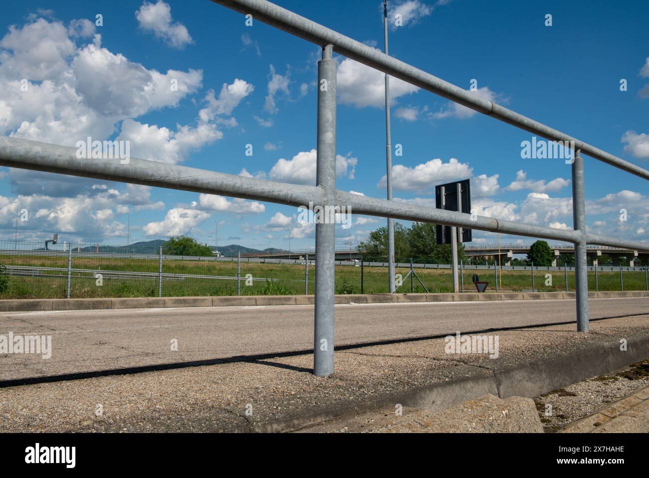 Galvanized handrail hi-res stock photography and images - Alamy