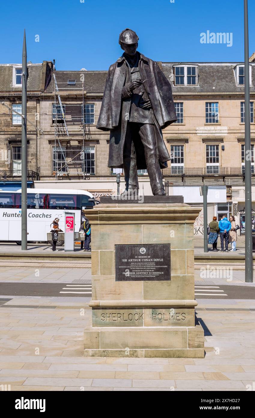 Sherlock Holmes statue at Picardy Place had been refurbished a few ...