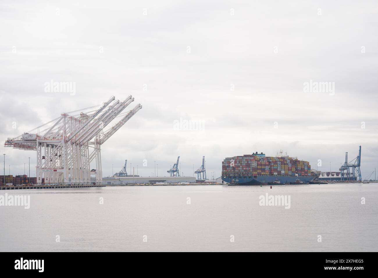 Tugboats escort the container ship Dali after it was refloated in ...