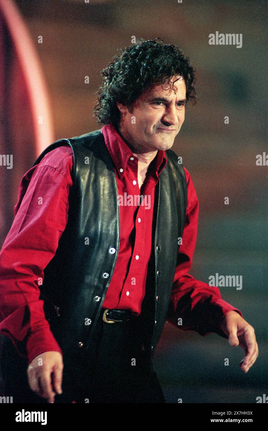 Milan Italy 06/10/1994 : Fausto Leali, Italian singer, during the ...