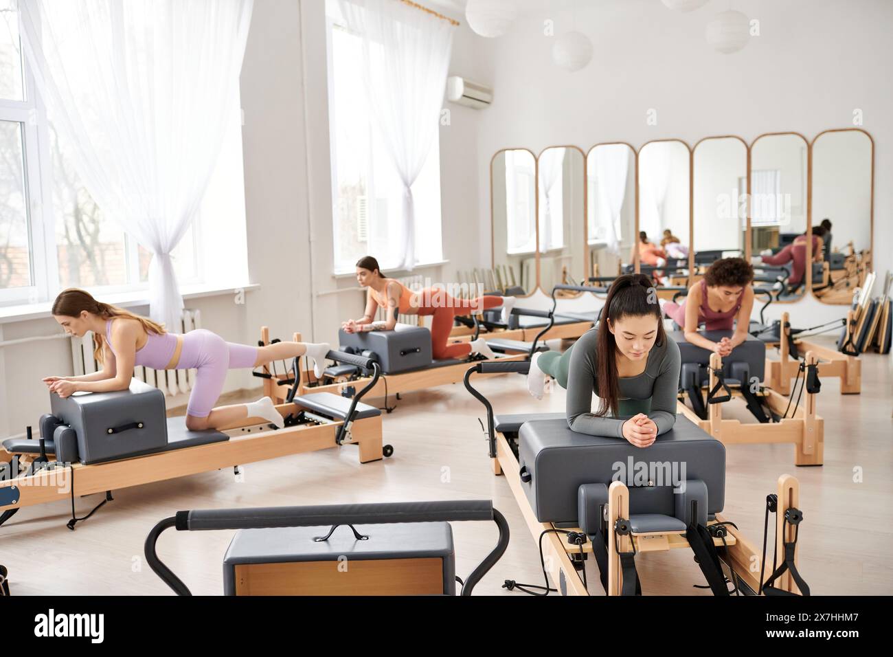 Dynamic session hi-res stock photography and images - Alamy