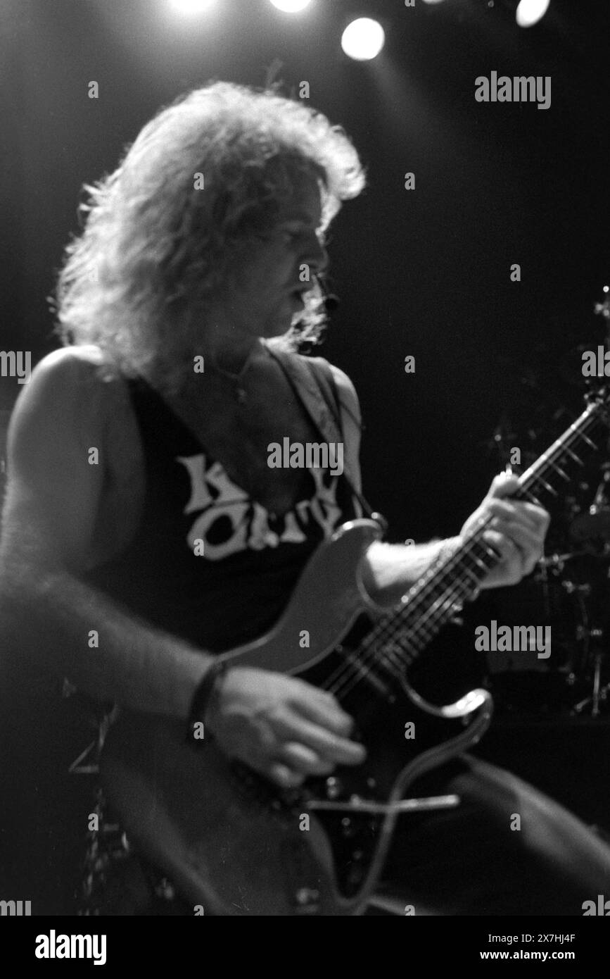 Brad Gillis performing in Santa Cruz, California 1988 Credit: Ross ...