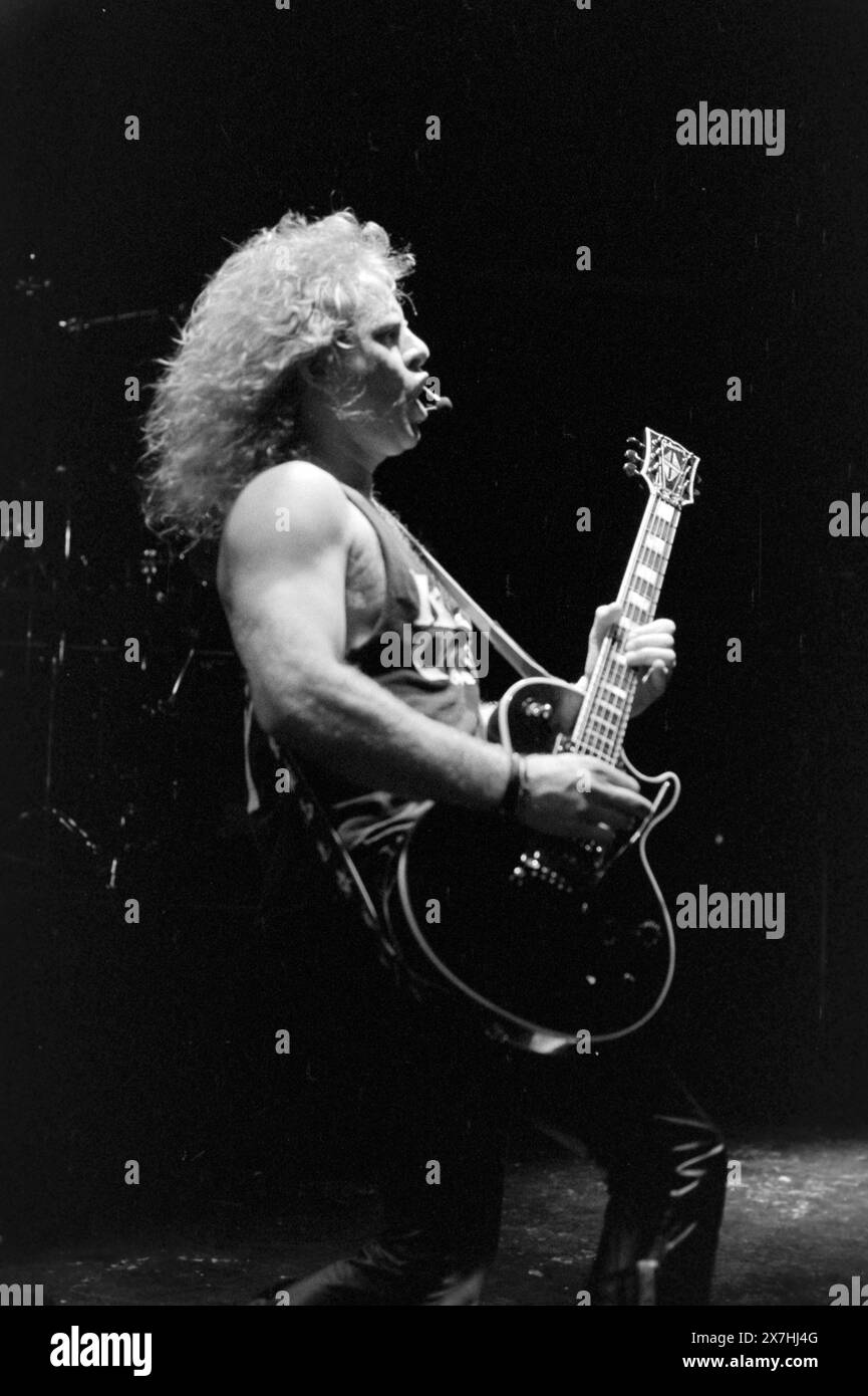 Brad 1988 hi-res stock photography and images - Alamy