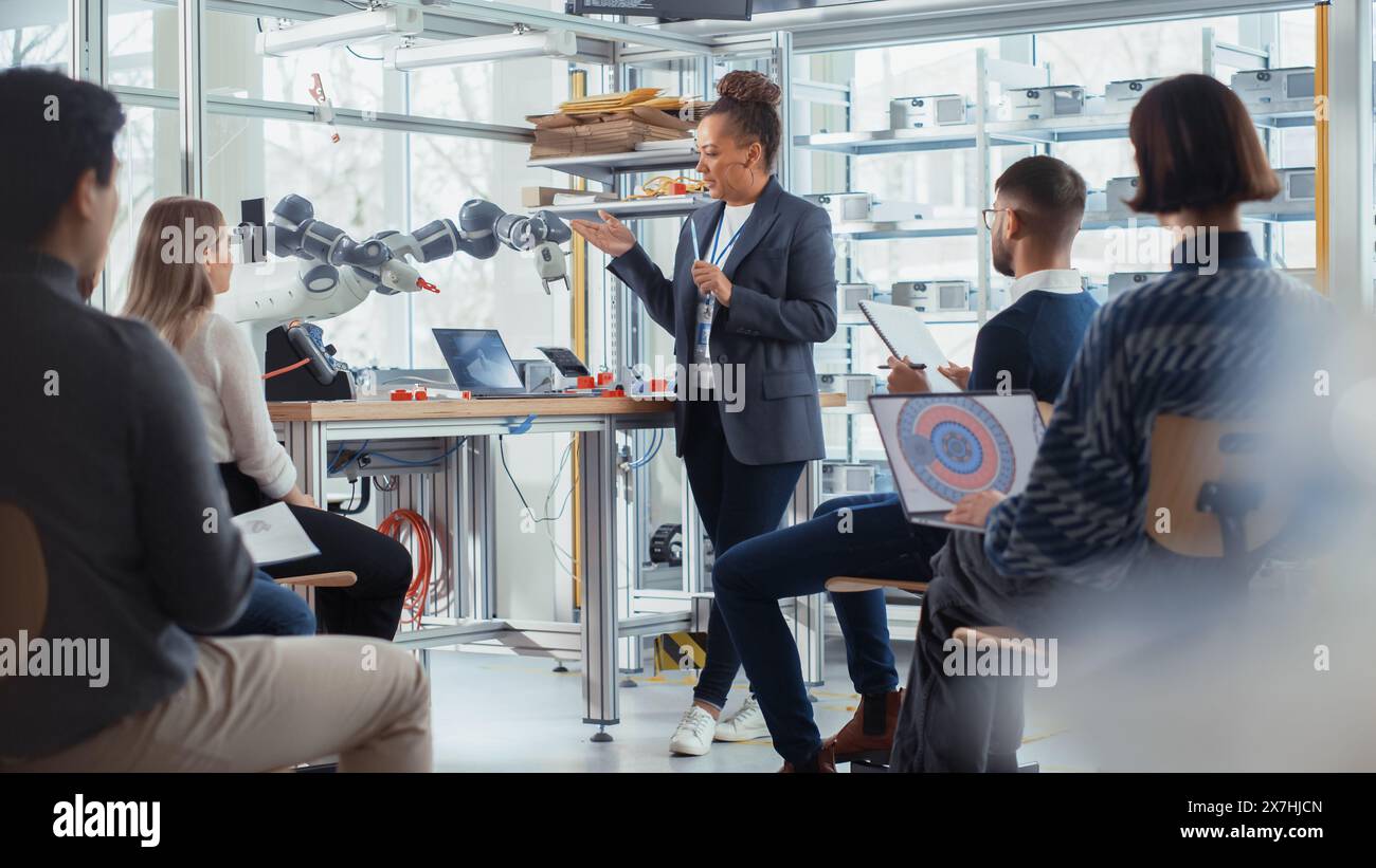 Arabic explain hi-res stock photography and images - Alamy