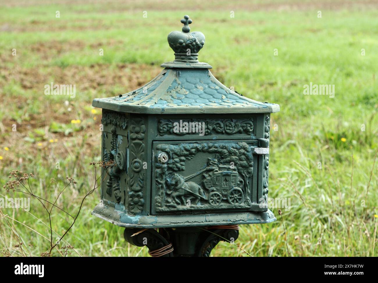 Traditional old style french mail box Stock Photo - Alamy
