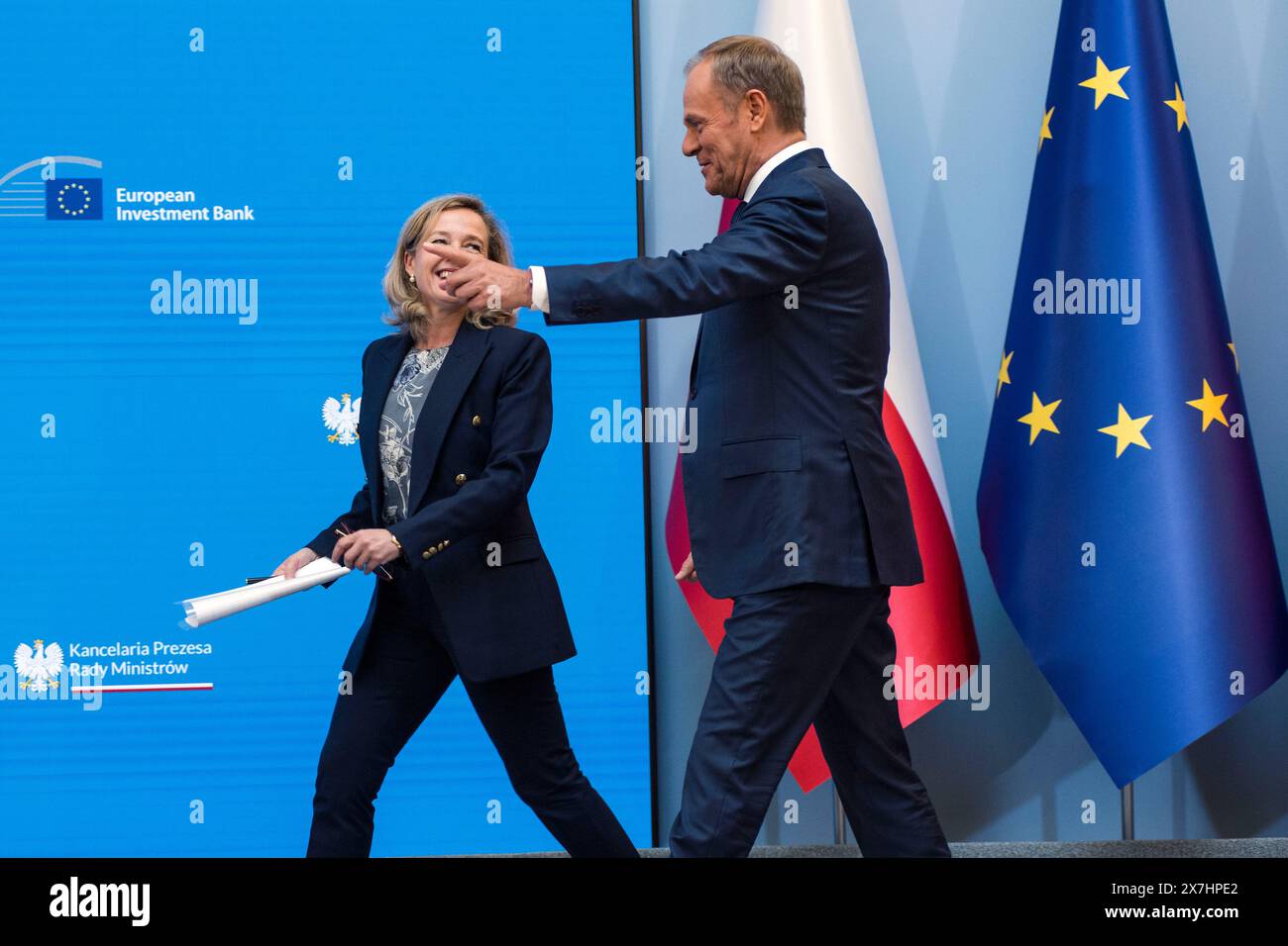 Warsaw, Poland. 20th May, 2024. Prime minister Donald Tusk (R) welcomes ...