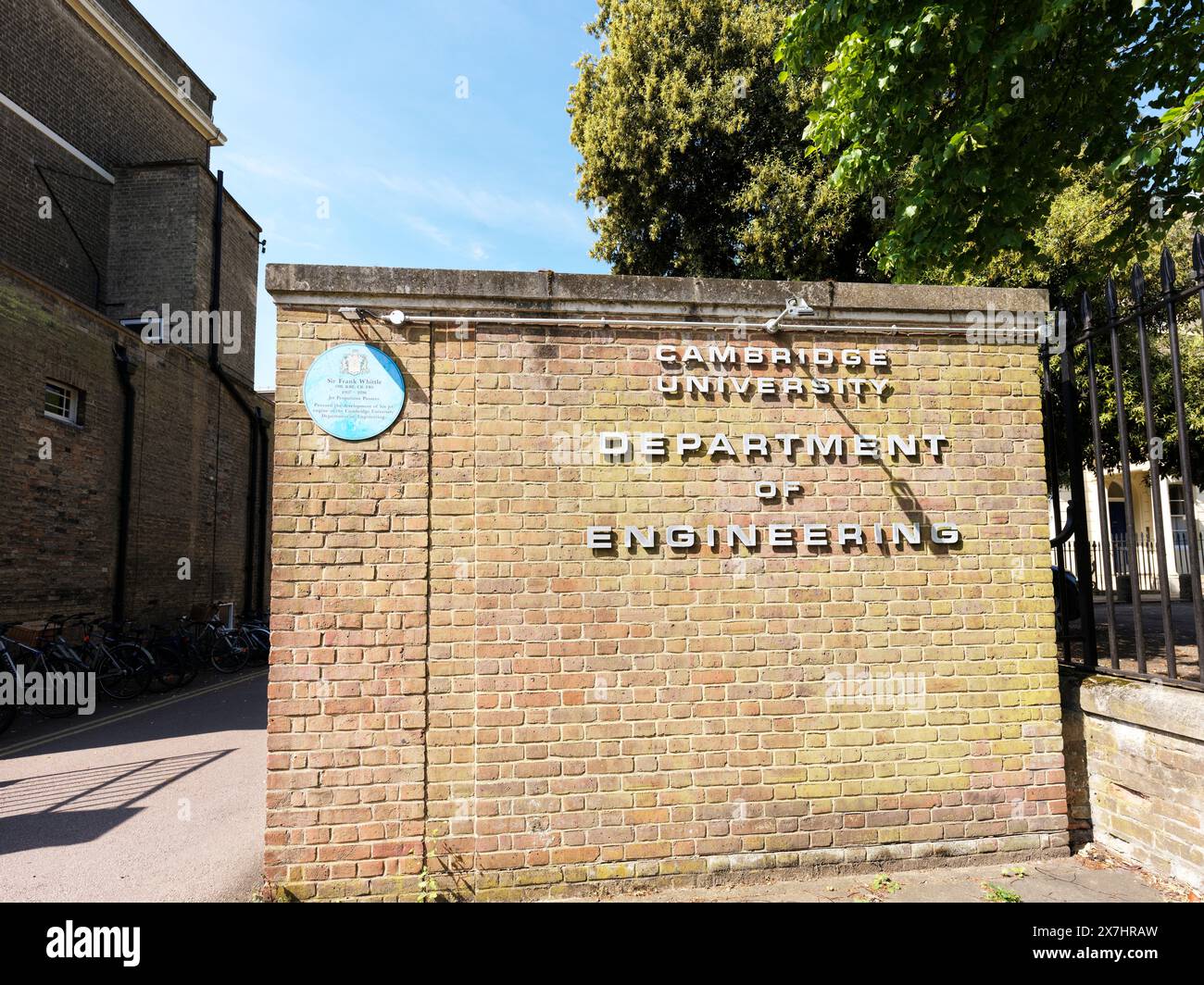 Engineering, university of cambridge hi-res stock photography and ...