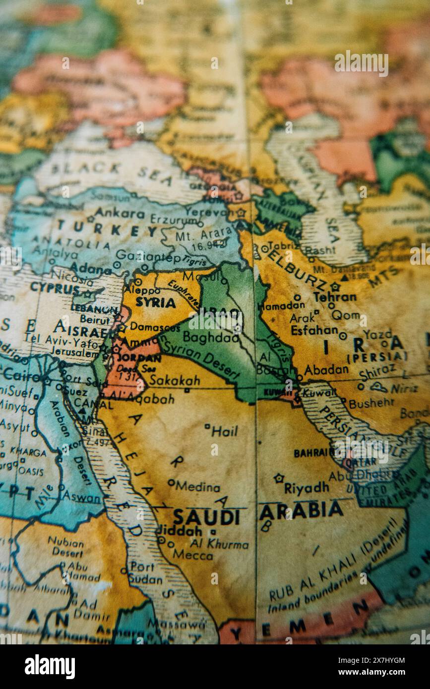 Map of syria and surrounding countries hi-res stock photography and ...