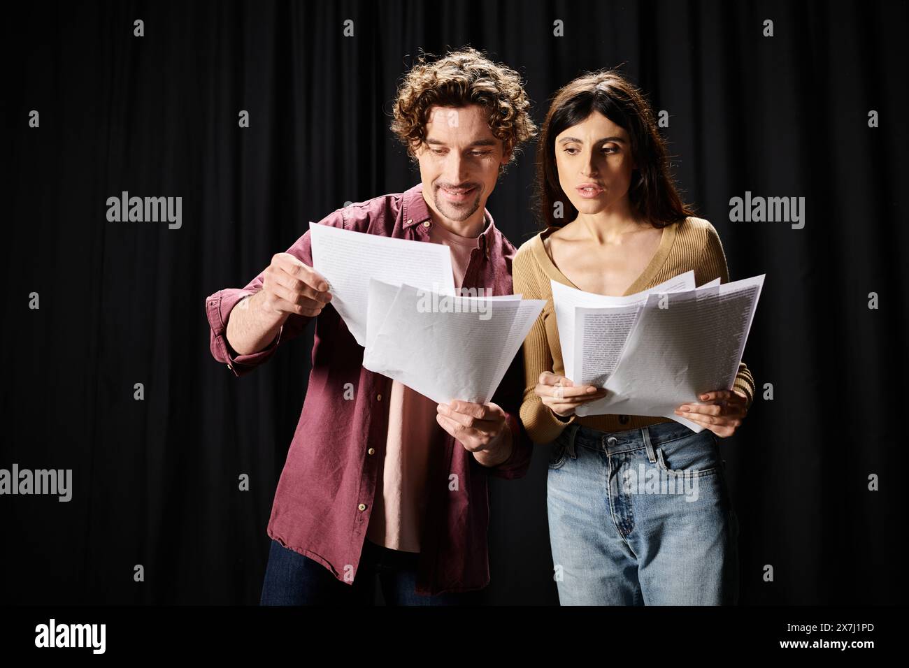 Actress and actor study hi-res stock photography and images - Alamy