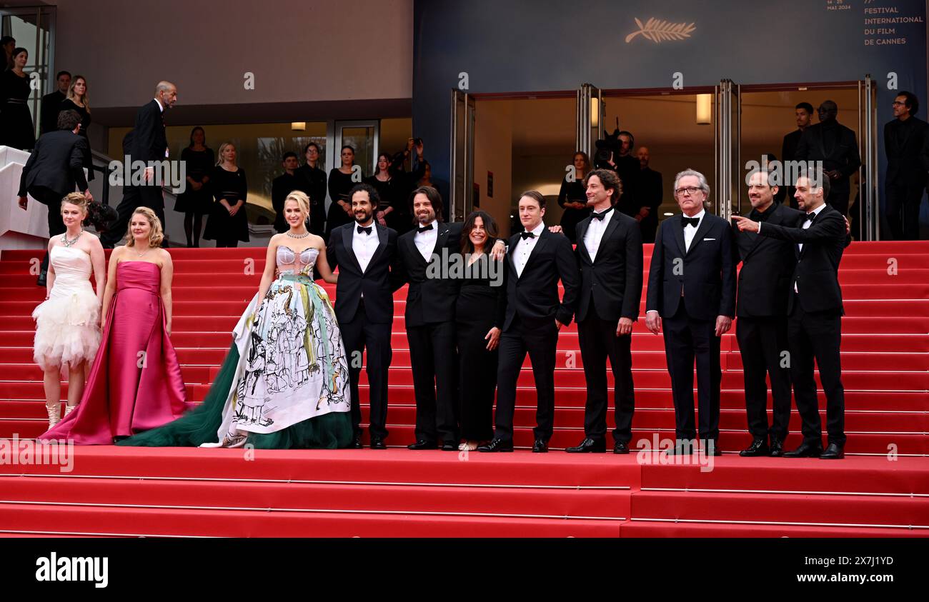 (left to right) Julianne Forde, Ruth Treacy, Maria Bakalova, Ali Abbasi ...