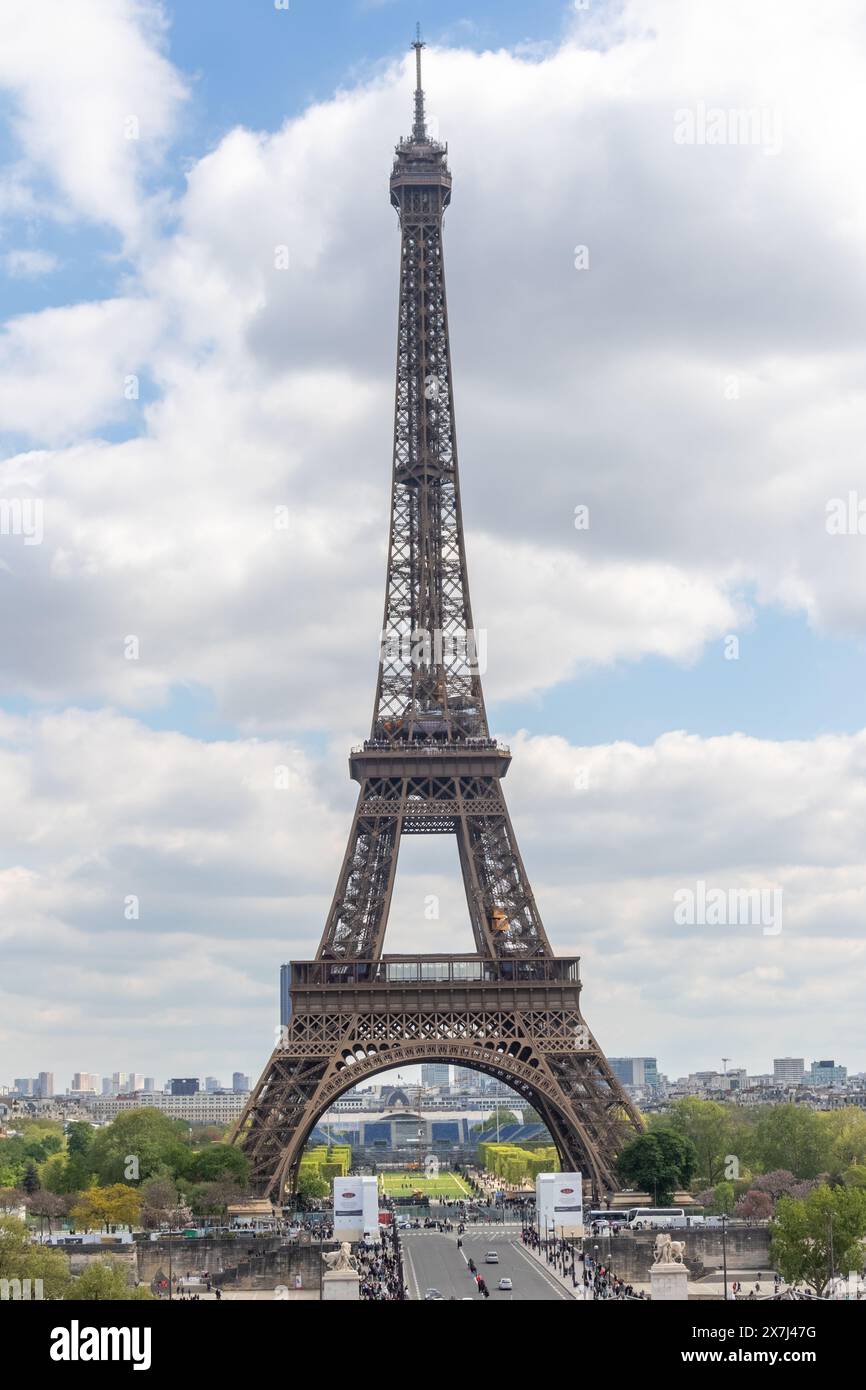 Paris, France, 18th April 2024:- A View of the Eiffel Tower From the ...