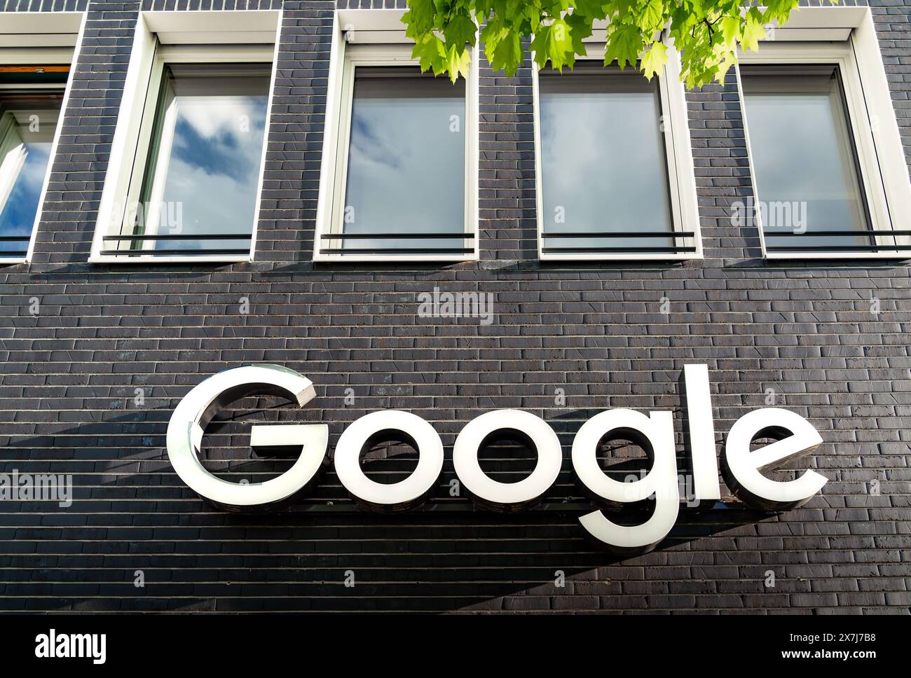 Google company headquarter in Munich, Germany Stock Photo - Alamy