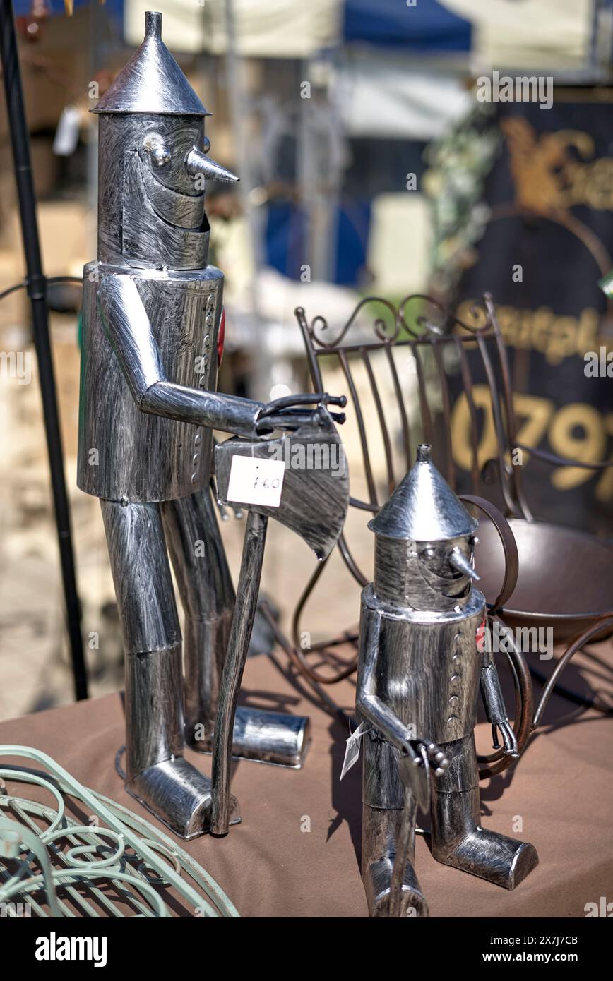 Tin man wizard of oz hi-res stock photography and images - Alamy