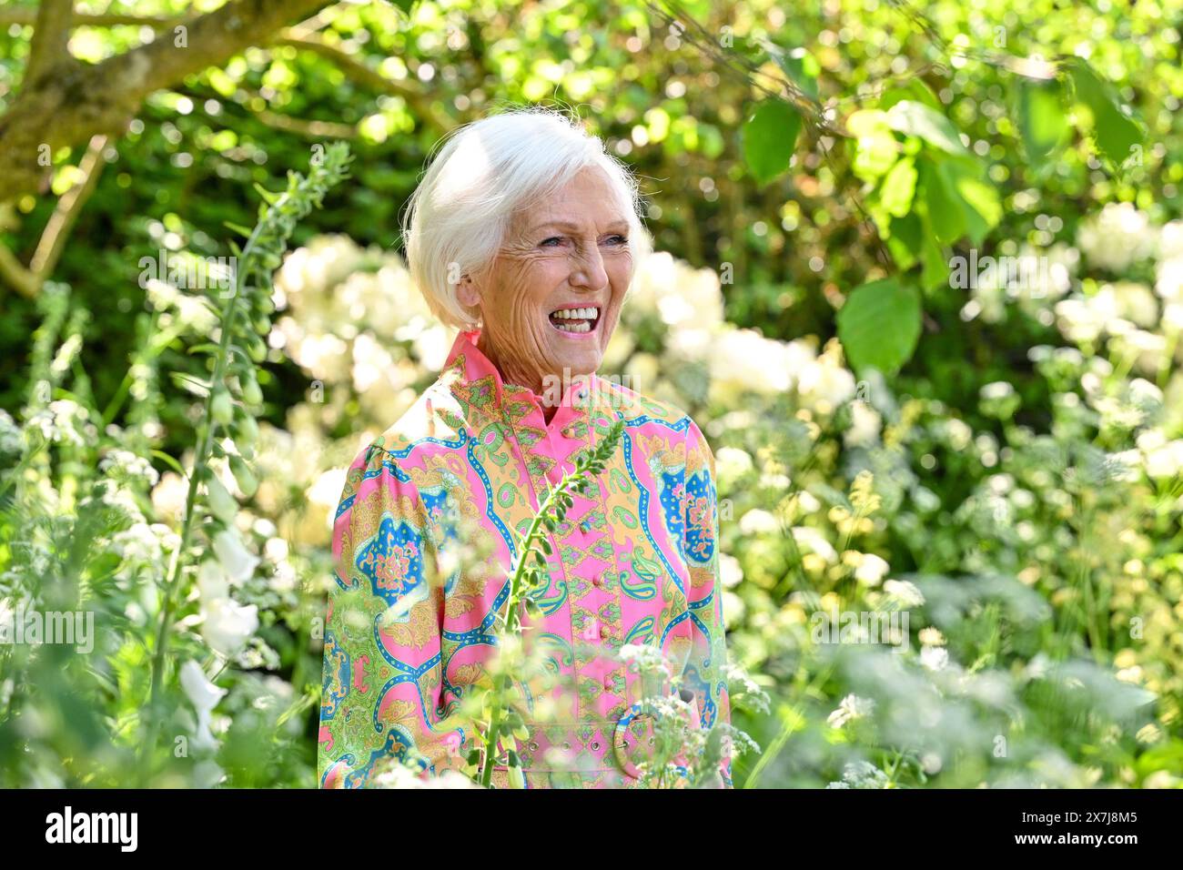 London, UK. 20th May, 2024. Mary Berry at the RHS Chelsea Flower Show ...