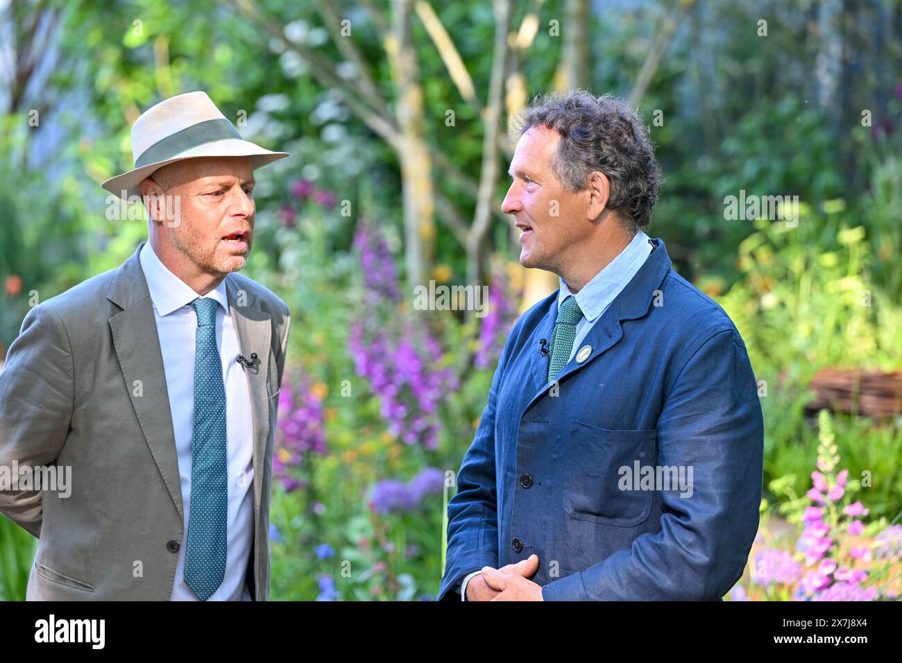 London, UK. 20th May, 2024. Joe Swift (L) with Monty Don (R) at the RHS ...