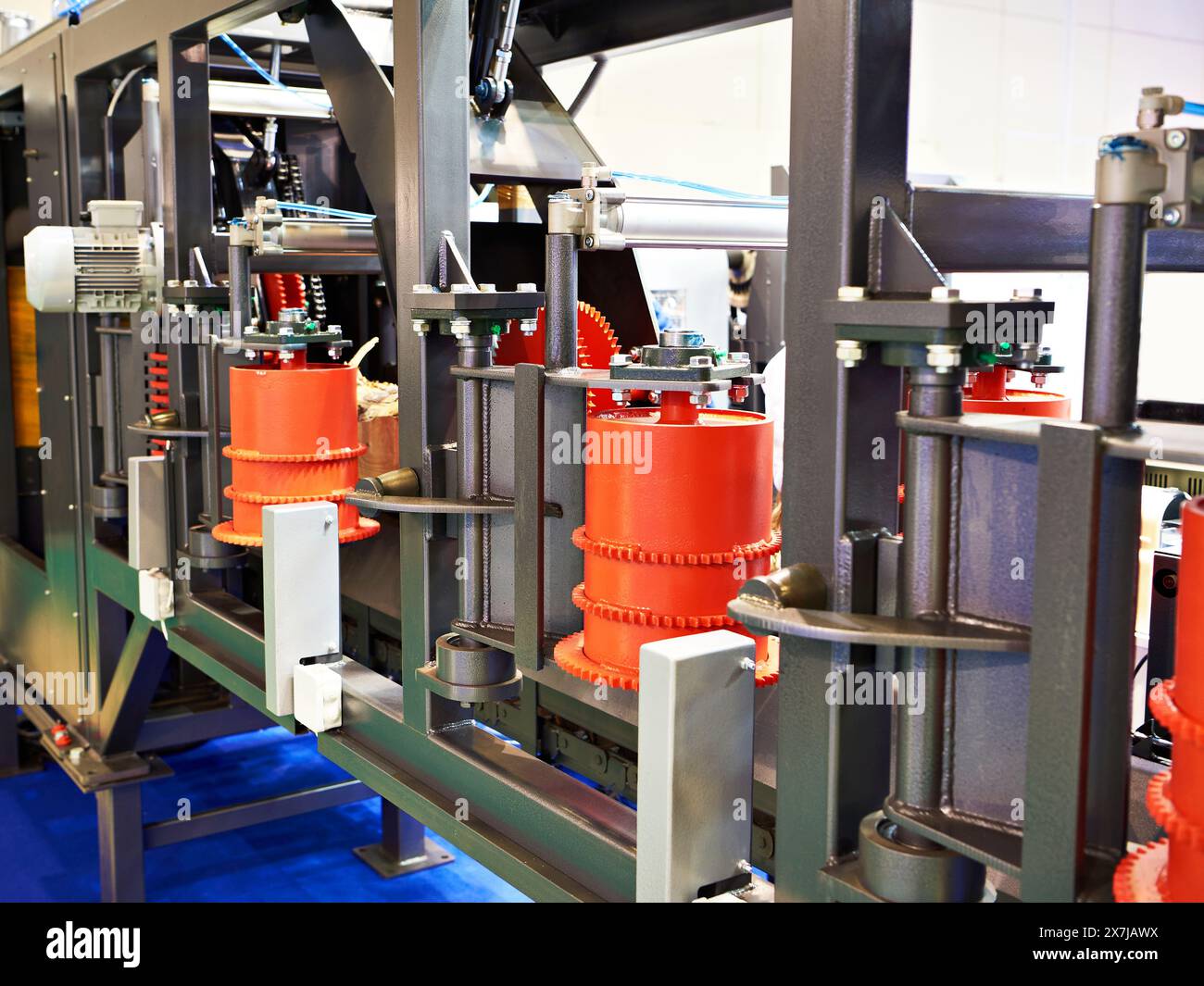 Log sawing machine, lumber machine Stock Photo - Alamy