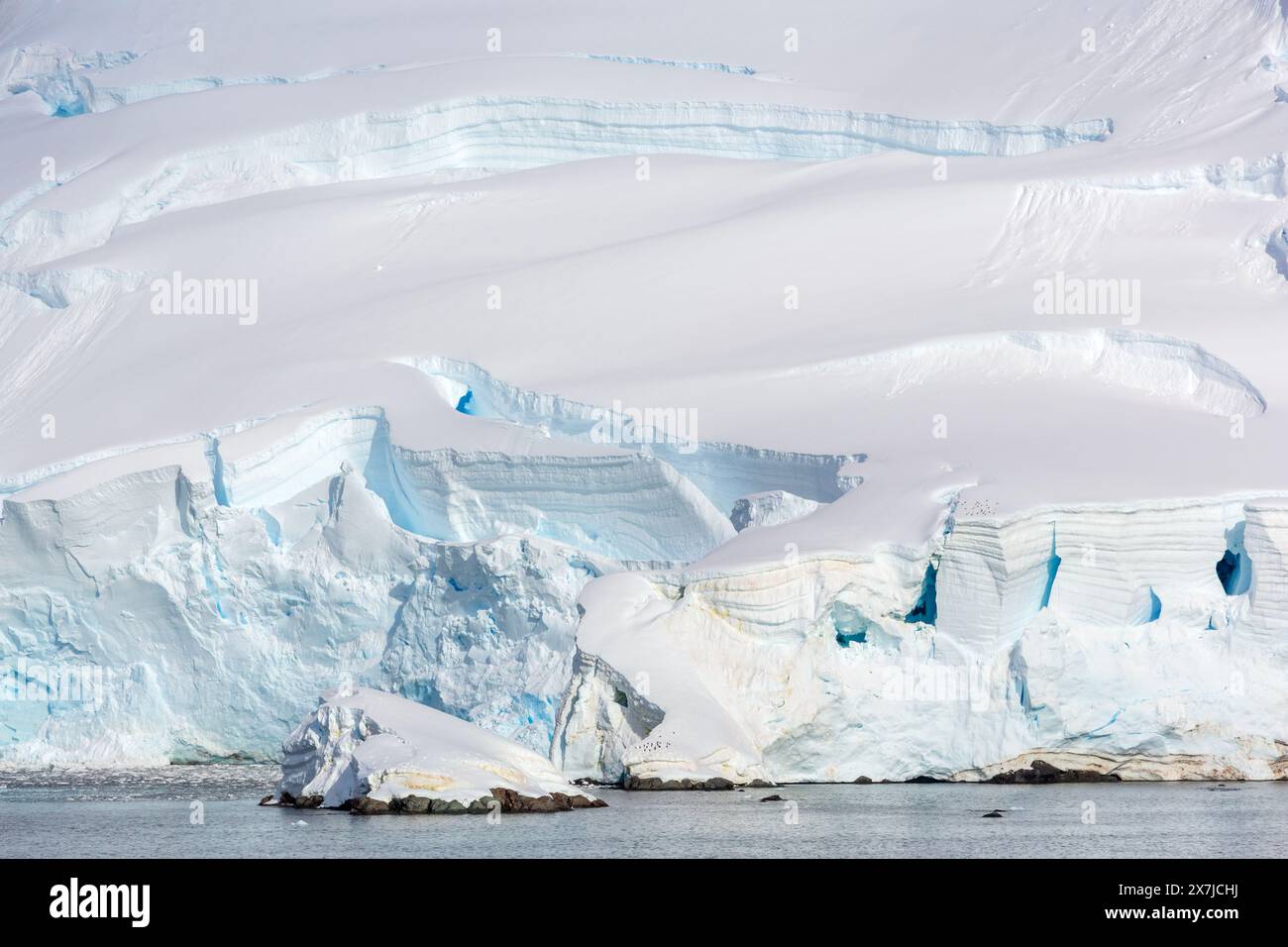 Wilhelmina Bay, Antarctic Peninsula, Antarctica Stock Photo - Alamy