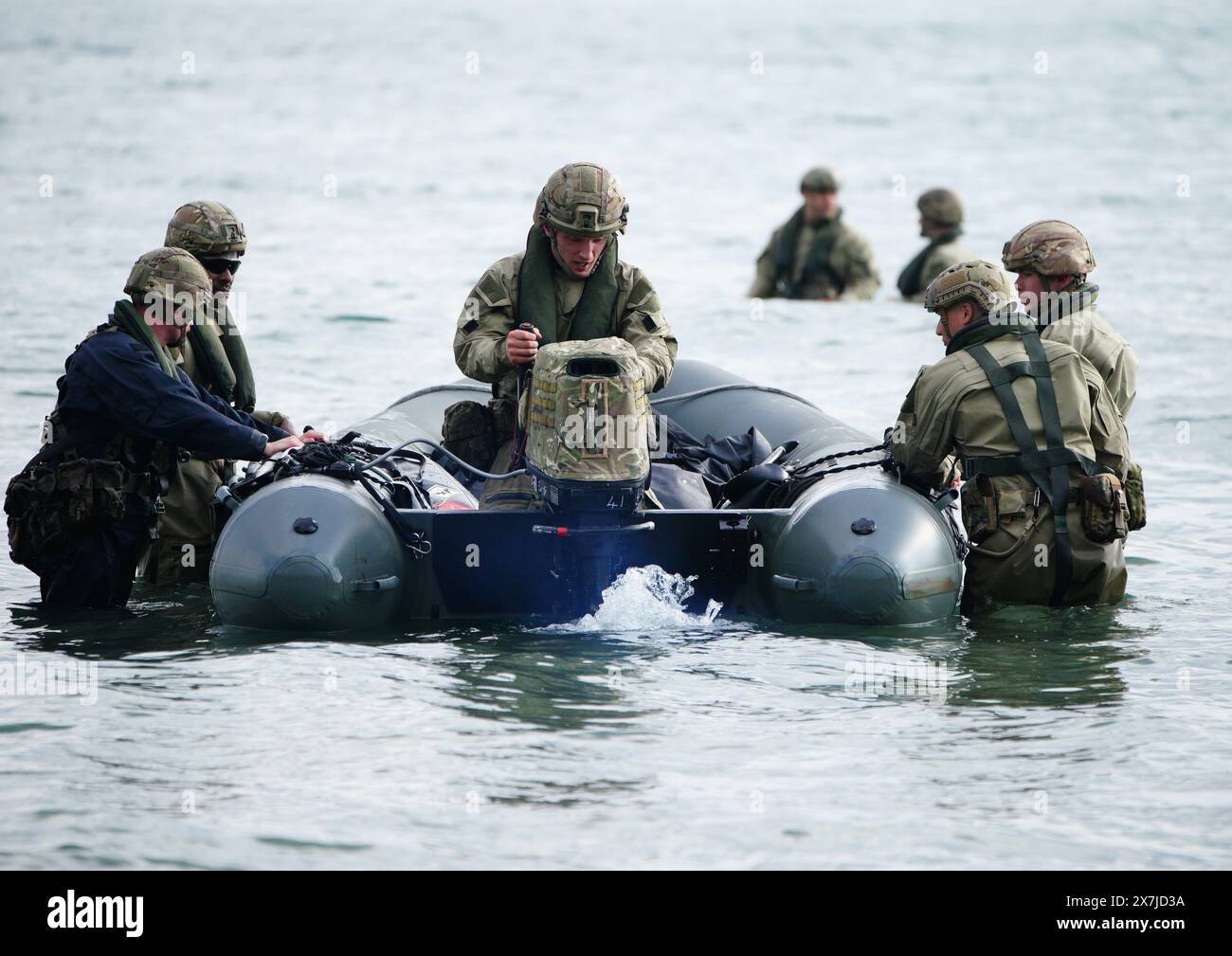 Armed Forces personnel from 47 Commando (Raiding Group) Royal Marines ...