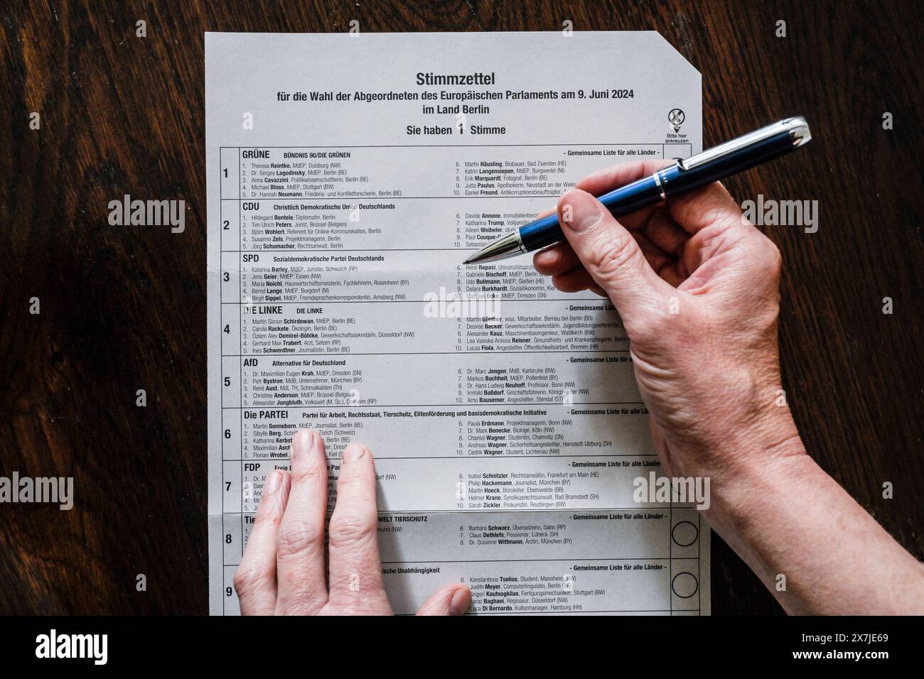 Stimmzettel, Wahlzettel zur Europawahl 2024 in Deutschland *** Ballot ...