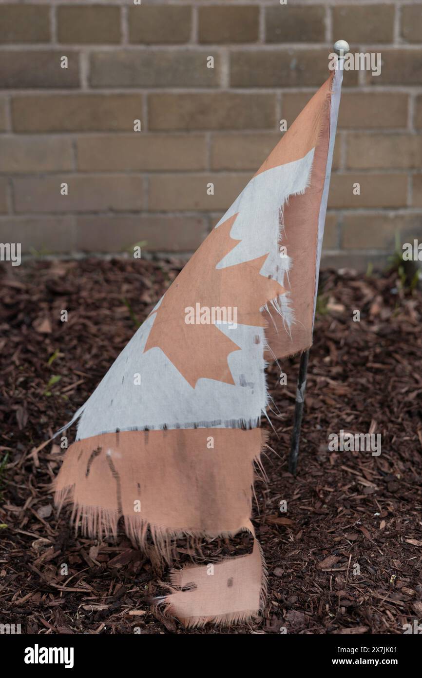 Broken canadian flag hi-res stock photography and images - Alamy