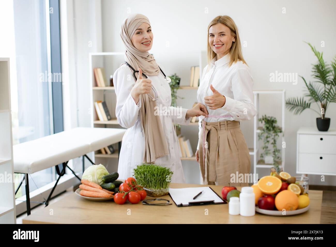 Efficient dietitian calculating body mass index for assessing healthy ...