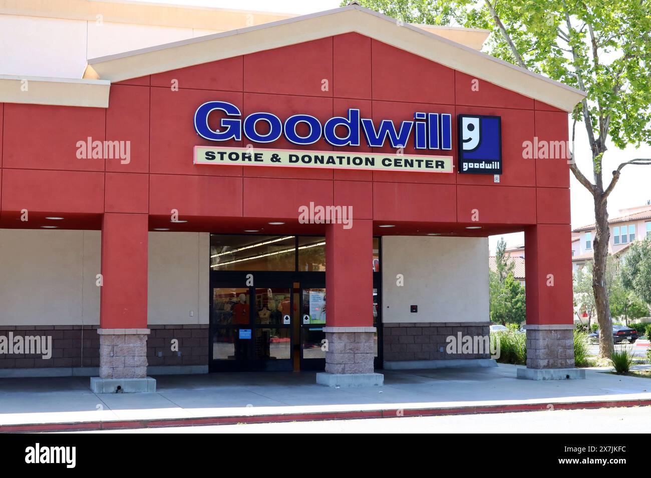 Goodwill Store & Donation Center. American nonprofit organization of ...