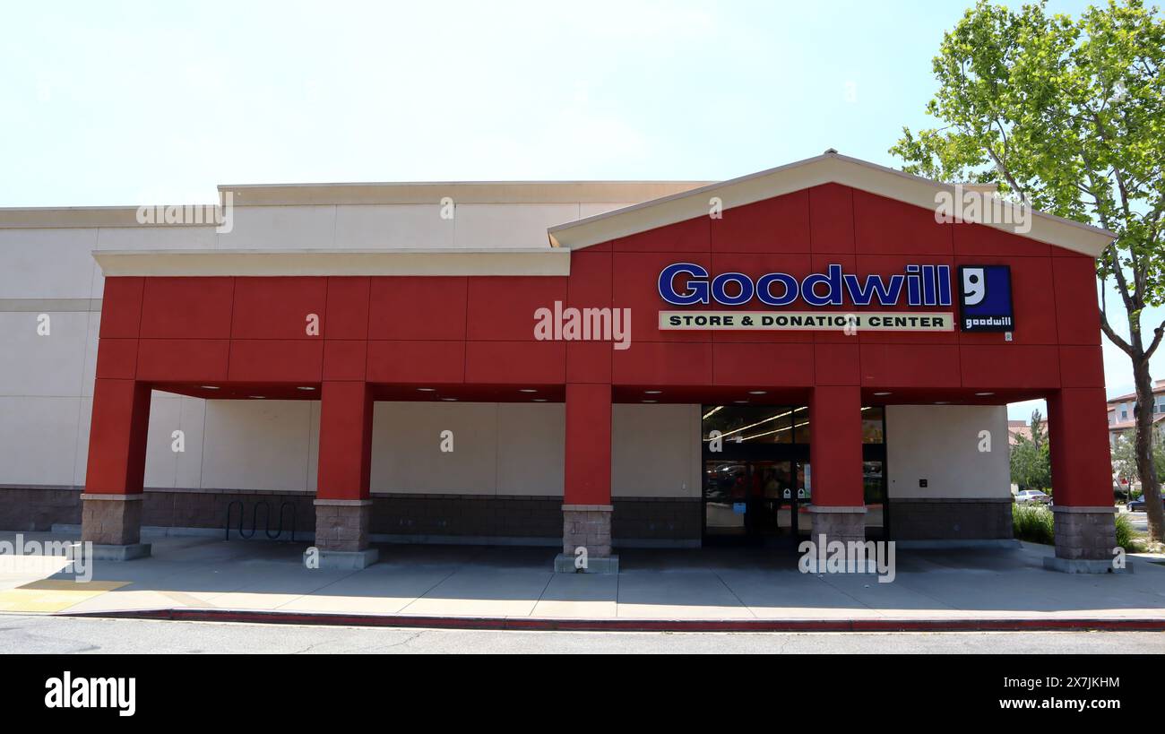 Goodwill Store & Donation Center. American nonprofit organization of ...