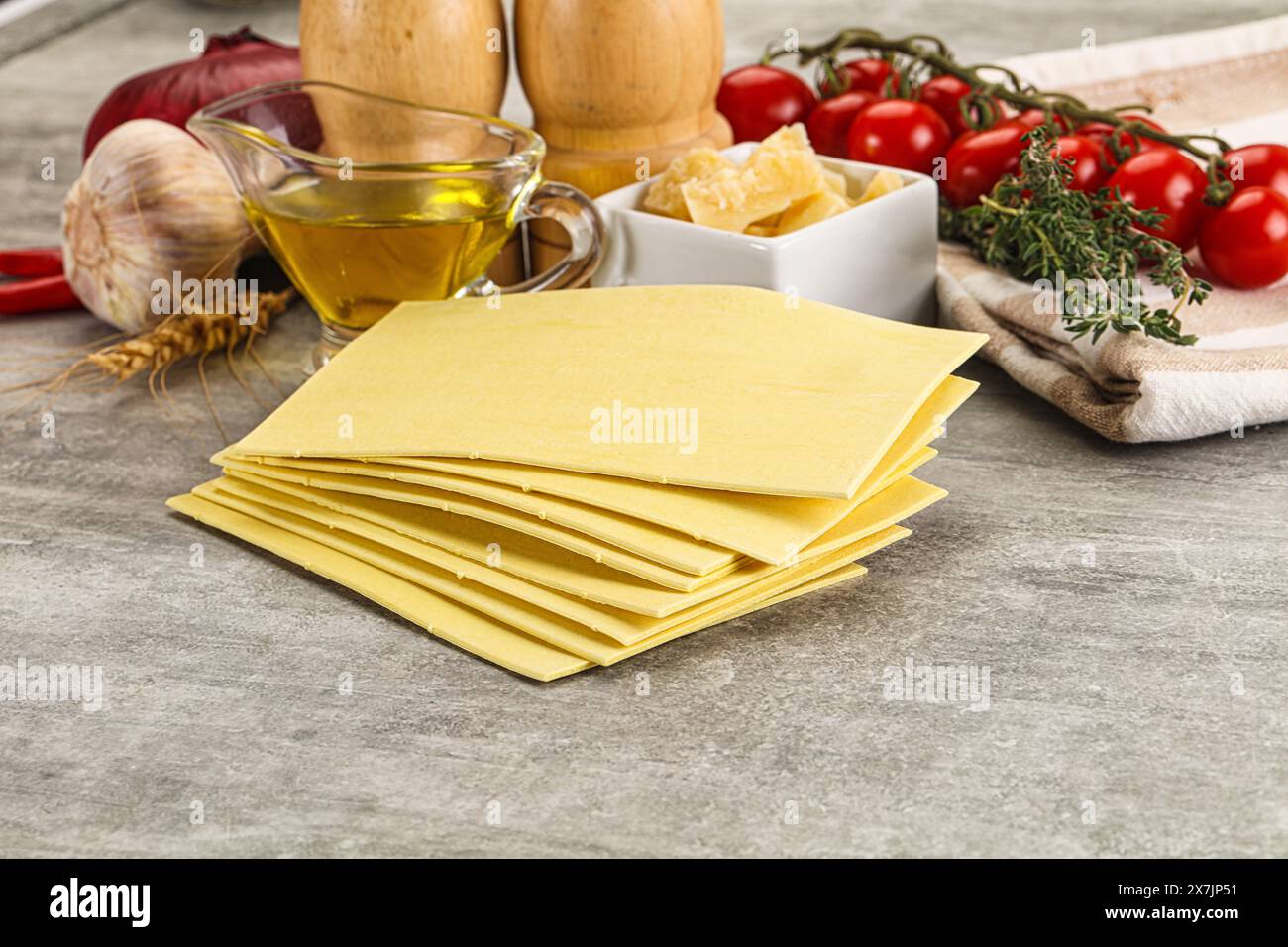 Italian cuisine - dry lasagna sheets for cooking Stock Photo - Alamy